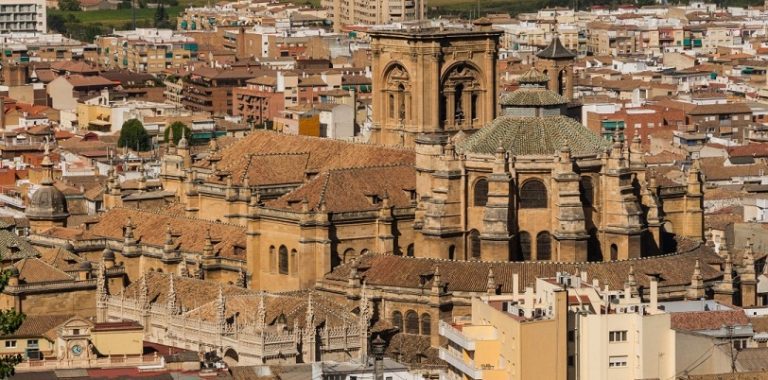 Que ver en el centro de Granada - Pasea por la ciudad mágica