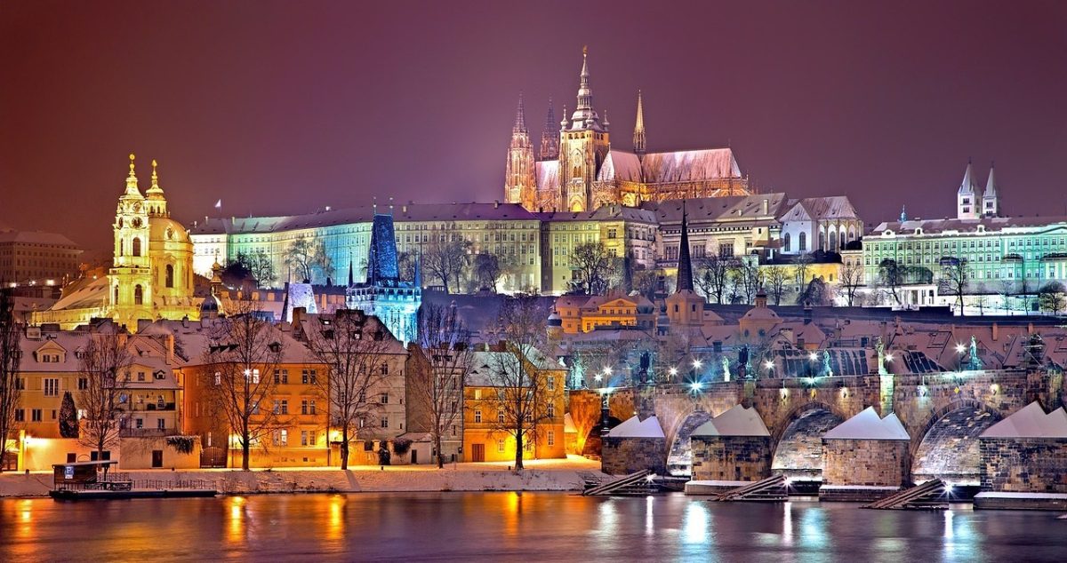 10 lugares imprescindibles que ver en Praga en la primera visita ...